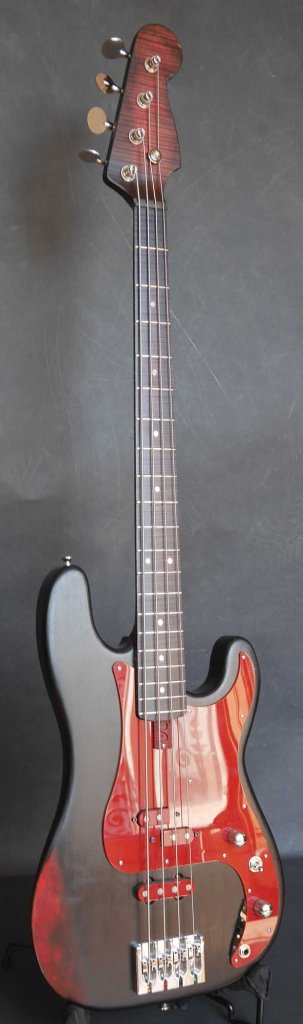 Custom-made guitars and basses - custom-made guitar - custom-made bass